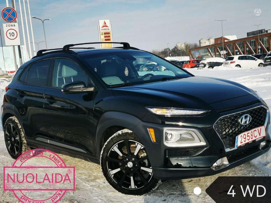 Black Hyundai Kona 2021 in Vilnius, with an engine capacity of 1.59 L and mileage of 37 thousand km for 15858 €, photo 1 on AUTOMOTO.COM.LV