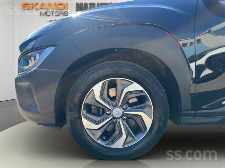 Melns Hyundai Kona 2021 Rīga, ar dzinēja tilpumu 1.60 L un nobraukumu 50 tūkst. km par 17290 €, foto 18 vietnē AUTOMOTO.COM.LV