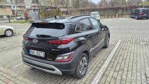 Melns Hyundai Kona 2021 Rīga, ar dzinēja tilpumu 1.60 L un nobraukumu 50 tūkst. km par 15300 €, foto 5 vietnē AUTOMOTO.COM.LV