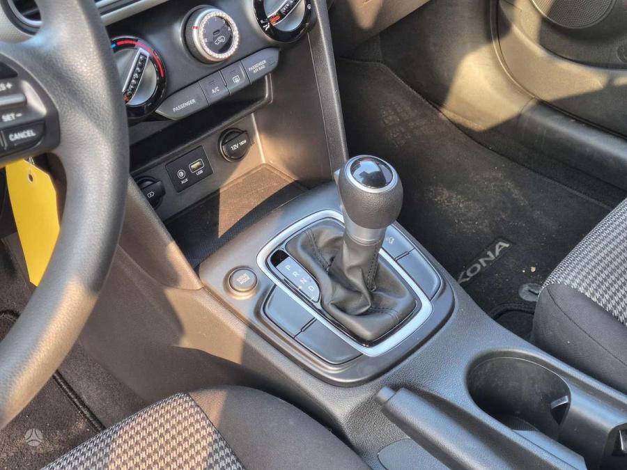 Melns Hyundai Kona 2021 Viļņa, ar dzinēja tilpumu 2.00 L un nobraukumu 110 tūkst. km par 9600 €, foto 15 vietnē AUTOMOTO.COM.LV