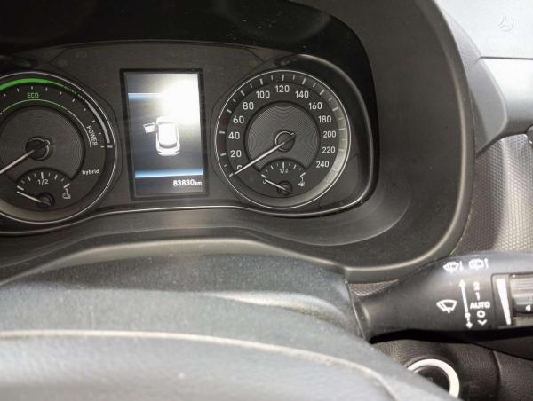 Melns Hyundai Kona 2021 Viļņa, ar dzinēja tilpumu 1.60 L un nobraukumu 83 tūkst. km par 15900 €, foto 7 vietnē AUTOMOTO.COM.LV