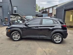 Melns Hyundai Kona 2021 Viļņa, ar dzinēja tilpumu 2.00 L un nobraukumu 111 tūkst. km par 8600 €, foto 3 vietnē AUTOMOTO.COM.LV