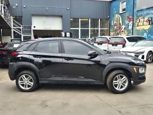 Melns Hyundai Kona 2021 Viļņa, ar dzinēja tilpumu 2.00 L un nobraukumu 111 tūkst. km par 8600 €, foto 7 vietnē AUTOMOTO.COM.LV