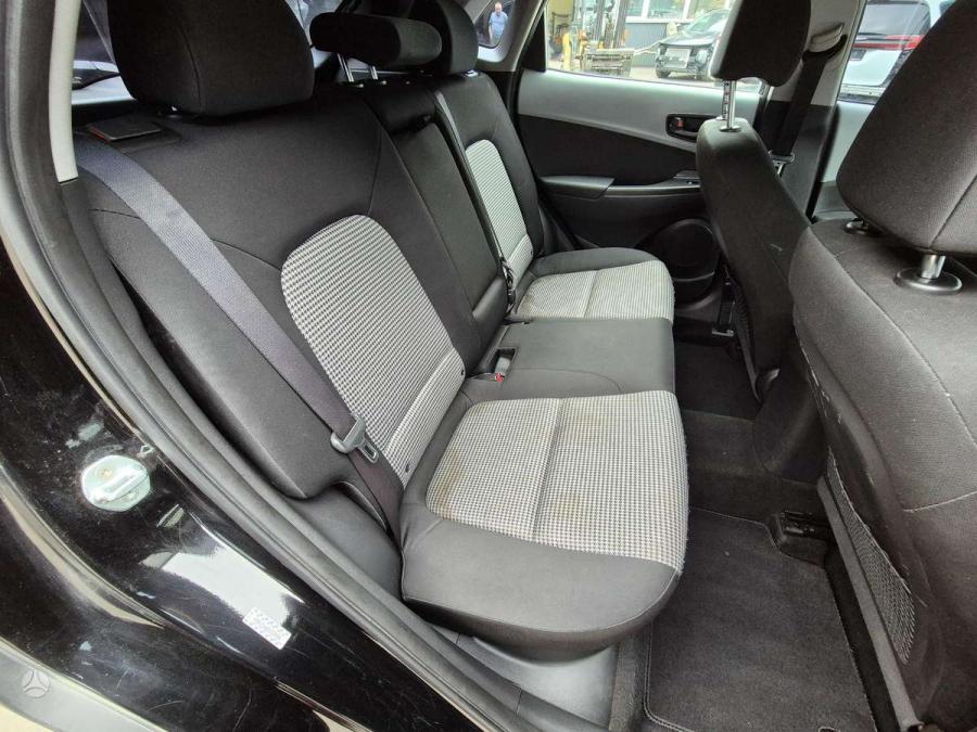 Melns Hyundai Kona 2021 Viļņa, ar dzinēja tilpumu 2.00 L un nobraukumu 111 tūkst. km par 8600 €, foto 13 vietnē AUTOMOTO.COM.LV