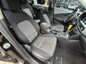 Melns Hyundai Kona 2021 Viļņa, ar dzinēja tilpumu 2.00 L un nobraukumu 111 tūkst. km par 8600 €, foto 14 vietnē AUTOMOTO.COM.LV