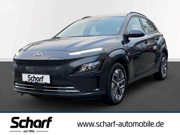 Black Hyundai Kona 2022 in Kaunas, with an engine capacity of 0.00 L and mileage of 24 thousand km for 22287 €, photo 1 on AUTOMOTO.COM.LV