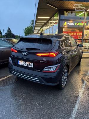 Melns Hyundai Kona 2022 Kauņa, ar dzinēja tilpumu 0.00 L un nobraukumu 81 tūkst. km par 20500 €, foto 6 vietnē AUTOMOTO.COM.LV
