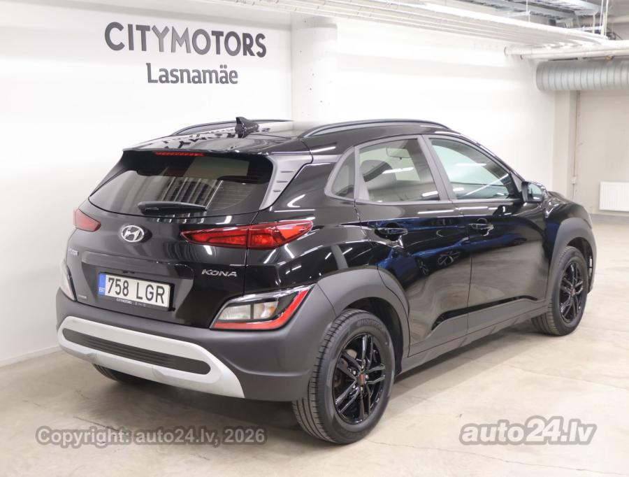 Black Hyundai Kona 2022 in Tallinn, with an engine capacity of 1.00 L and mileage of 36 thousand km for 14900 €, photo 7 on AUTOMOTO.COM.LV