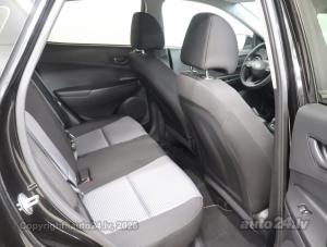 Black Hyundai Kona 2022 in Tallinn, with an engine capacity of 1.00 L and mileage of 36 thousand km for 14900 €, photo 11 on AUTOMOTO.COM.LV