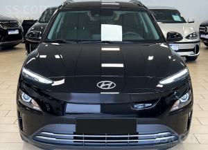 Black Hyundai Kona 2022 in Riga, with an engine capacity of 1.60 L and mileage of 0 thousand km for 17950 €, photo 3 on AUTOMOTO.COM.LV