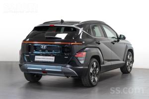 Melns Hyundai Kona 2023 Rīga, ar dzinēja tilpumu 1.60 L un nobraukumu 67 tūkst. km par 22500 €, foto 5 vietnē AUTOMOTO.COM.LV