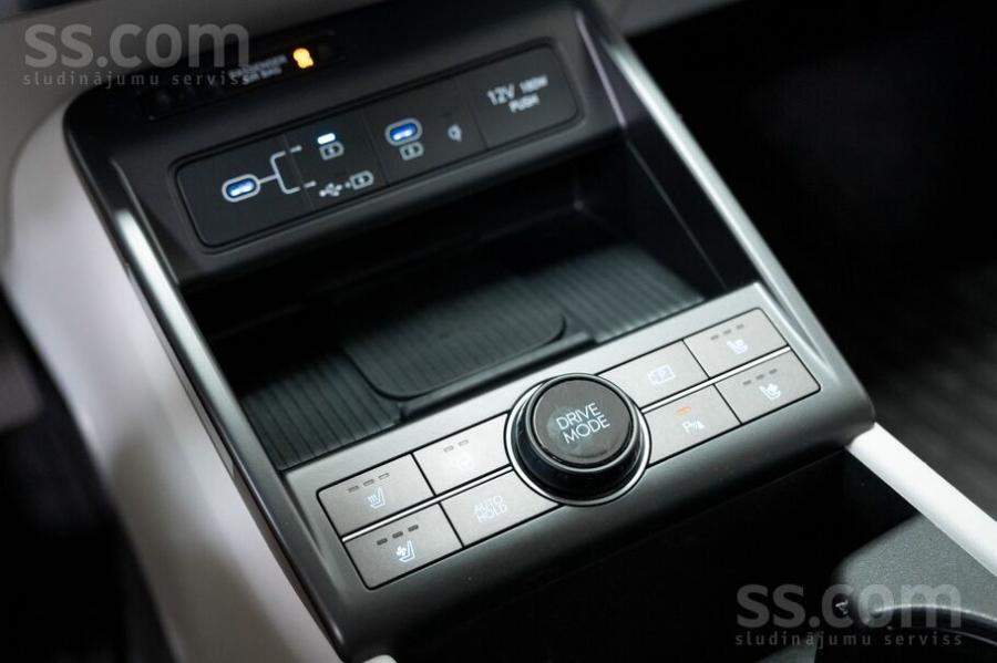 Melns Hyundai Kona 2023 Rīga, ar dzinēja tilpumu 1.60 L un nobraukumu 67 tūkst. km par 22500 €, foto 21 vietnē AUTOMOTO.COM.LV
