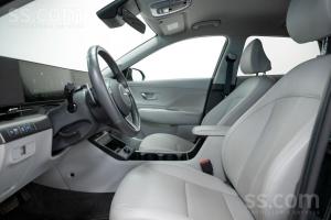 Melns Hyundai Kona 2023 Rīga, ar dzinēja tilpumu 1.60 L un nobraukumu 67 tūkst. km par 22500 €, foto 24 vietnē AUTOMOTO.COM.LV