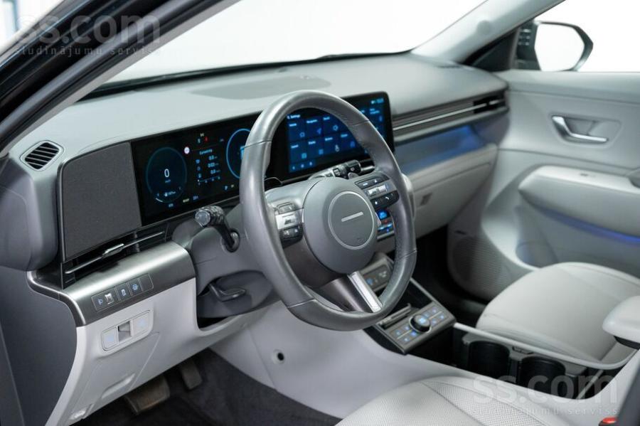 Melns Hyundai Kona 2023 Rīga, ar dzinēja tilpumu 1.60 L un nobraukumu 67 tūkst. km par 22500 €, foto 26 vietnē AUTOMOTO.COM.LV