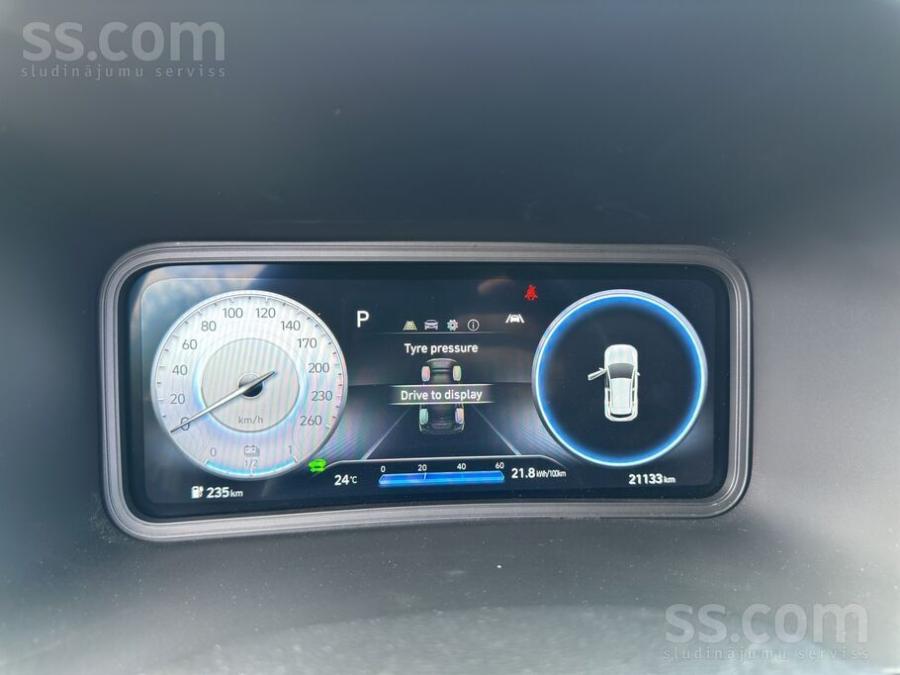 Melns Hyundai Kona 2023 Rīga, ar dzinēja tilpumu 1.00 L un nobraukumu 21 tūkst. km par 20990 €, foto 12 vietnē AUTOMOTO.COM.LV