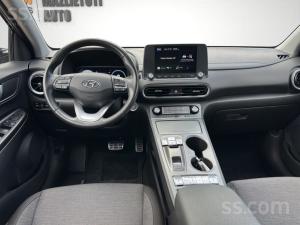 Melns Hyundai Kona 2023 Rīga, ar dzinēja tilpumu 1.00 L un nobraukumu 21 tūkst. km par 20990 €, foto 15 vietnē AUTOMOTO.COM.LV