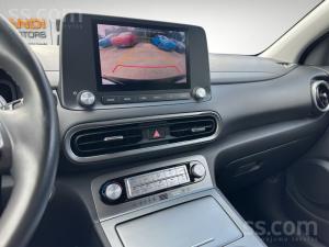 Melns Hyundai Kona 2023 Rīga, ar dzinēja tilpumu 1.00 L un nobraukumu 21 tūkst. km par 20990 €, foto 16 vietnē AUTOMOTO.COM.LV