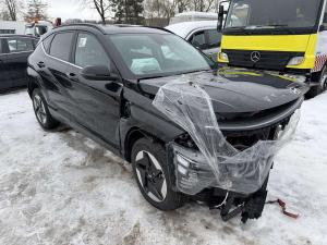 Black Hyundai Kona 2024 in Kaunas, with an engine capacity of 0.00 L and mileage of 21 thousand km for 10900 €, photo 7 on AUTOMOTO.COM.LV