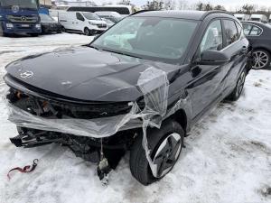 Black Hyundai Kona 2024 in Kaunas, with an engine capacity of 0.00 L and mileage of 21 thousand km for 10900 €, photo 8 on AUTOMOTO.COM.LV