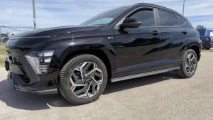 Black Hyundai Kona 2024 in Siauliai, with an engine capacity of 1.58 L and mileage of 41 thousand km for 19400 €, photo 8 on AUTOMOTO.COM.LV