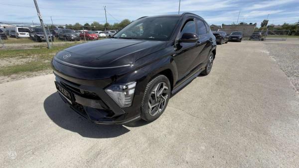 Melns Hyundai Kona 2024 Šauļi, ar dzinēja tilpumu 1.58 L un nobraukumu 41 tūkst. km par 19400 €, foto 8 vietnē AUTOMOTO.COM.LV