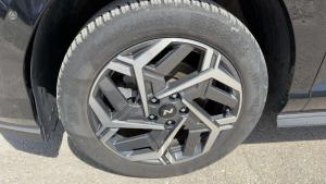 Melns Hyundai Kona 2024 Šauļi, ar dzinēja tilpumu 1.58 L un nobraukumu 41 tūkst. km par 19400 €, foto 37 vietnē AUTOMOTO.COM.LV