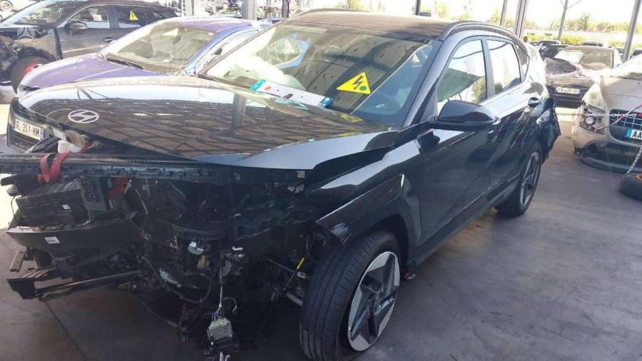 Melns Hyundai Kona 2024 Kauņa, ar dzinēja tilpumu 0.00 L un nobraukumu 20 tūkst. km par 8200 €, foto 6 vietnē AUTOMOTO.COM.LV