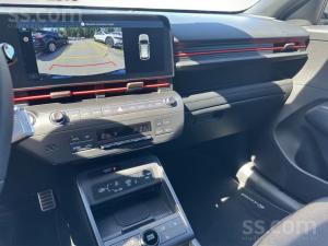 Black Hyundai Kona 2026 in Riga, with an engine capacity of 0.00 L and mileage of 0 thousand km for 43990 €, photo 16 on AUTOMOTO.COM.LV