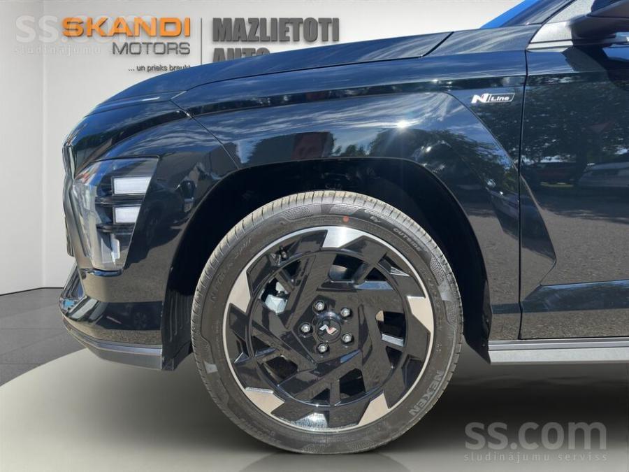 Black Hyundai Kona 2026 in Riga, with an engine capacity of 0.00 L and mileage of 0 thousand km for 43990 €, photo 19 on AUTOMOTO.COM.LV