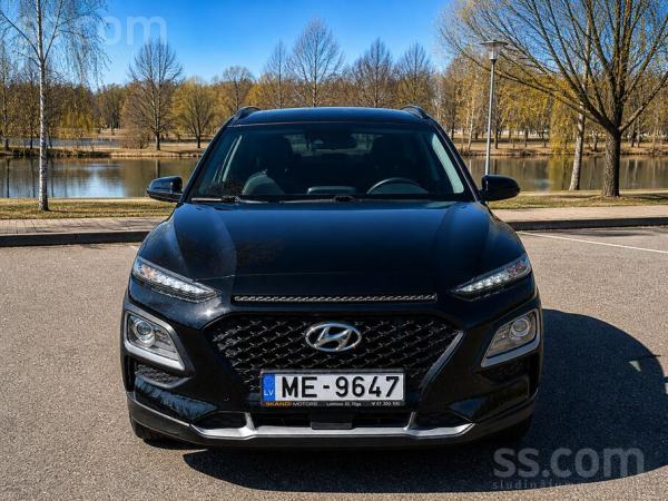 Black Hyundai Kona 2019 in Jurmala, with an engine capacity of 1.60 L and mileage of 142 thousand km for 14500 €, photo 2 on AUTOMOTO.COM.LV