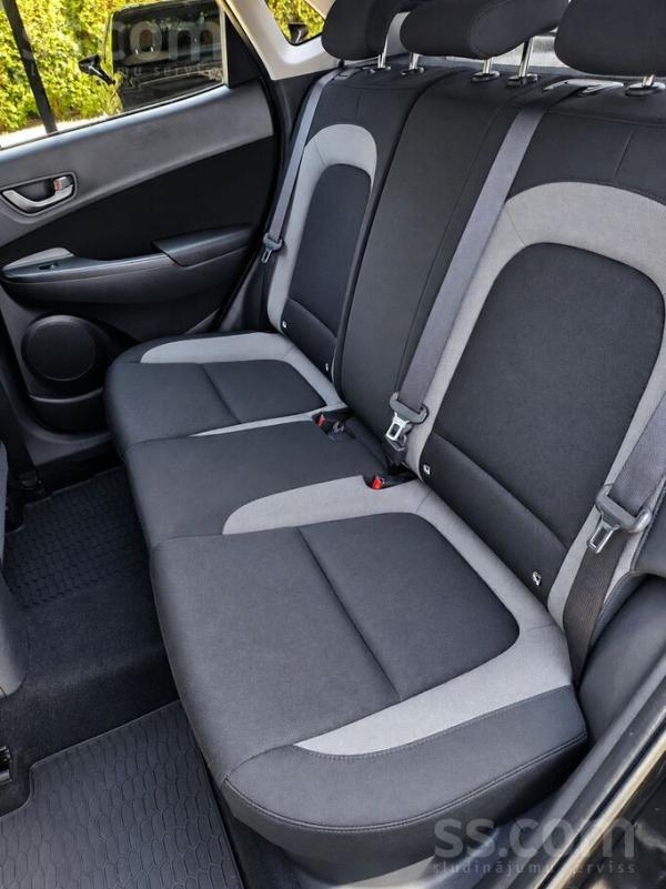 Black Hyundai Kona 2019 in Jurmala, with an engine capacity of 1.60 L and mileage of 142 thousand km for 14500 €, photo 7 on AUTOMOTO.COM.LV