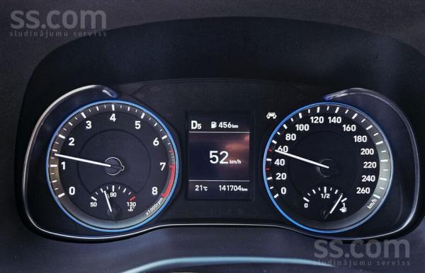 Black Hyundai Kona 2019 in Jurmala, with an engine capacity of 1.60 L and mileage of 142 thousand km for 14500 €, photo 10 on AUTOMOTO.COM.LV