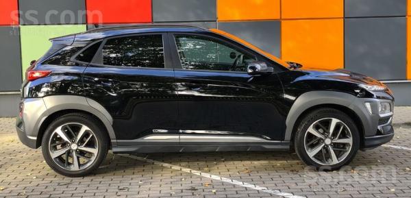 Black Hyundai Kona 2019 in Riga, with an engine capacity of 1.00 L and mileage of 193 thousand km for 10300 €, photo 5 on AUTOMOTO.COM.LV