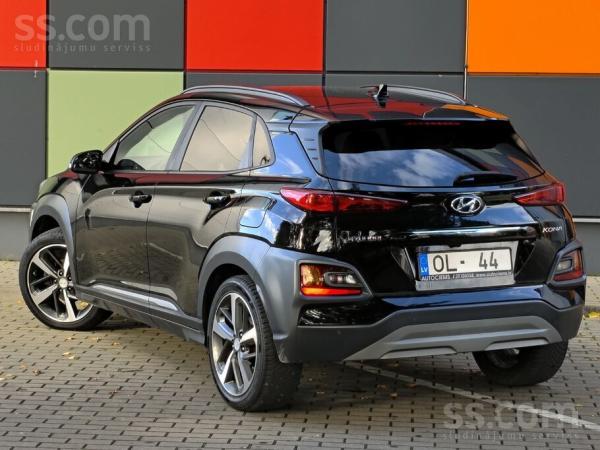 Black Hyundai Kona 2019 in Riga, with an engine capacity of 1.00 L and mileage of 193 thousand km for 10300 €, photo 7 on AUTOMOTO.COM.LV