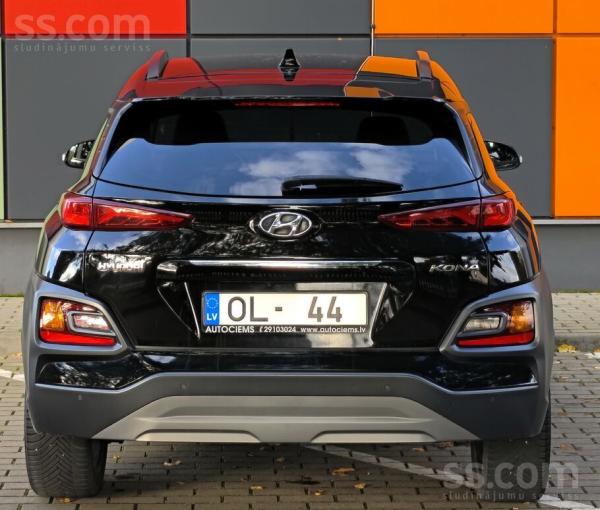 Black Hyundai Kona 2019 in Riga, with an engine capacity of 1.00 L and mileage of 193 thousand km for 10300 €, photo 8 on AUTOMOTO.COM.LV