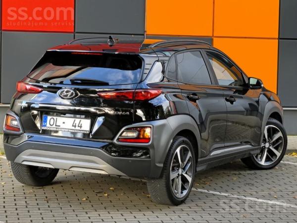 Black Hyundai Kona 2019 in Riga, with an engine capacity of 1.00 L and mileage of 193 thousand km for 10300 €, photo 9 on AUTOMOTO.COM.LV