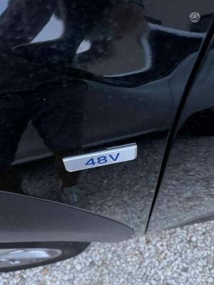 Black Hyundai Kona 2021 in Taurage, with an engine capacity of 1.60 L and mileage of 170 thousand km for 10200 €, photo 9 on AUTOMOTO.COM.LV