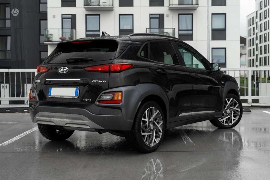 Melns Hyundai Kona 2021 Viļņa, ar dzinēja tilpumu 1.60 L un nobraukumu 84 tūkst. km par 15900 €, foto 3 vietnē AUTOMOTO.COM.LV