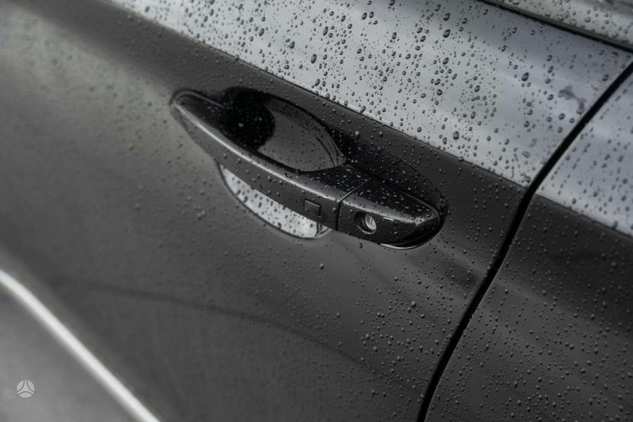 Melns Hyundai Kona 2021 Viļņa, ar dzinēja tilpumu 1.60 L un nobraukumu 84 tūkst. km par 15900 €, foto 16 vietnē AUTOMOTO.COM.LV