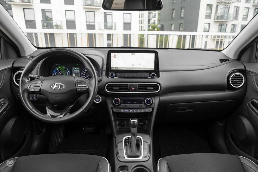 Melns Hyundai Kona 2021 Viļņa, ar dzinēja tilpumu 1.60 L un nobraukumu 84 tūkst. km par 15900 €, foto 18 vietnē AUTOMOTO.COM.LV