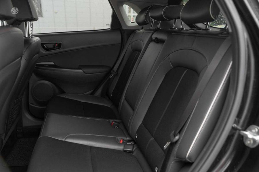 Melns Hyundai Kona 2021 Viļņa, ar dzinēja tilpumu 1.60 L un nobraukumu 84 tūkst. km par 15900 €, foto 19 vietnē AUTOMOTO.COM.LV