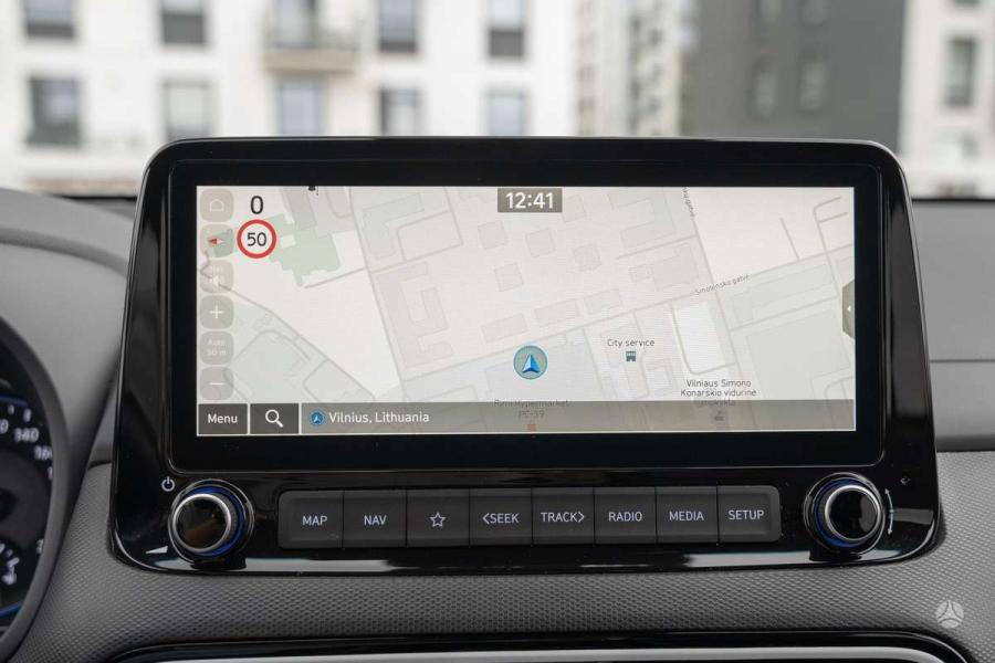 Melns Hyundai Kona 2021 Viļņa, ar dzinēja tilpumu 1.60 L un nobraukumu 84 tūkst. km par 15900 €, foto 27 vietnē AUTOMOTO.COM.LV