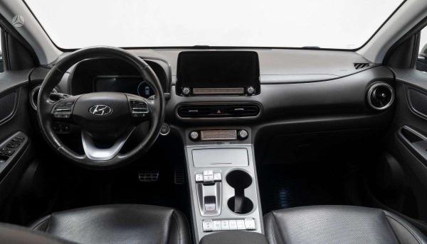 Black Hyundai Kona 2022 in Vilnius, with an engine capacity of 0.00 L and mileage of 133 thousand km for 16950 €, photo 9 on AUTOMOTO.COM.LV