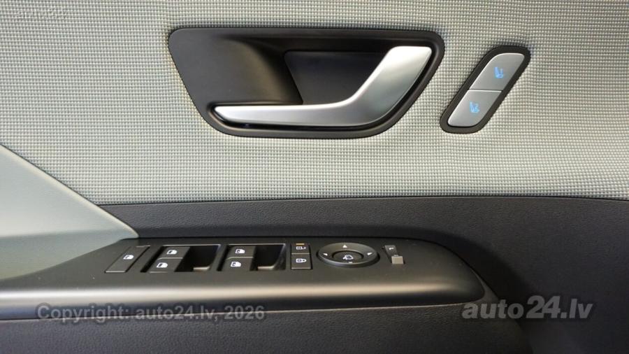 Melns Hyundai Kona 2023 Tallina, ar dzinēja tilpumu 0.00 L un nobraukumu 32 tūkst. km par 33900 €, foto 14 vietnē AUTOMOTO.COM.LV