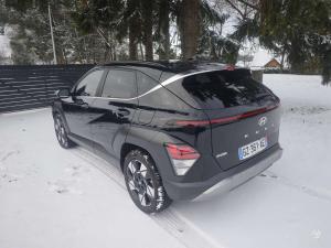 Melns Hyundai Kona 2024 Telšiai, ar dzinēja tilpumu 1.60 L un nobraukumu 16 tūkst. km par 10800 €, foto 7 vietnē AUTOMOTO.COM.LV