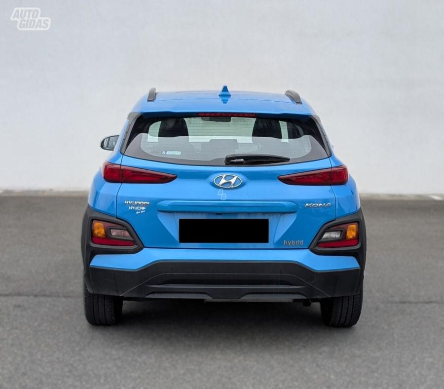 Blue Hyundai Kona 2019 in Panevezys, with an engine capacity of 1.60 L and mileage of 45 thousand km for 15300 €, photo 4 on AUTOMOTO.COM.LV