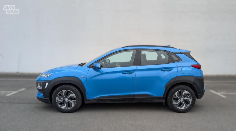 Blue Hyundai Kona 2019 in Panevezys, with an engine capacity of 1.60 L and mileage of 45 thousand km for 15300 €, photo 6 on AUTOMOTO.COM.LV