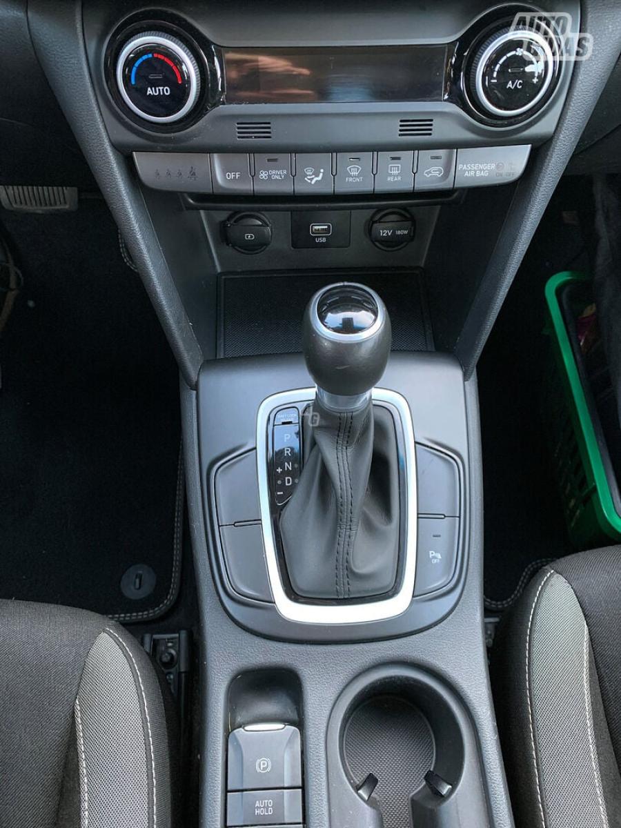 Blue Hyundai Kona 2019 in Panevezys, with an engine capacity of 1.60 L and mileage of 45 thousand km for 15300 €, photo 18 on AUTOMOTO.COM.LV