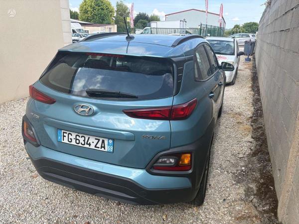 Hyundai Kona 2019 KauÅa vietnÄ Zils Hyundai Kona 2019 KauÅa, ar dzinÄja tilpumu 1.00 L un nobraukumu 155 tÅ«kst. km par 9300 ā¬, foto 4 vietnÄ AUTOMOTO.COM.LV