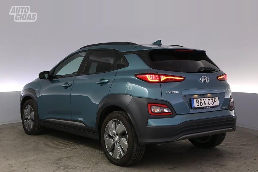 Blue Hyundai Kona 2020 in Kaunas, with an engine capacity of 0.00 L and mileage of 81 thousand km for 21445 €, photo 4 on AUTOMOTO.COM.LV